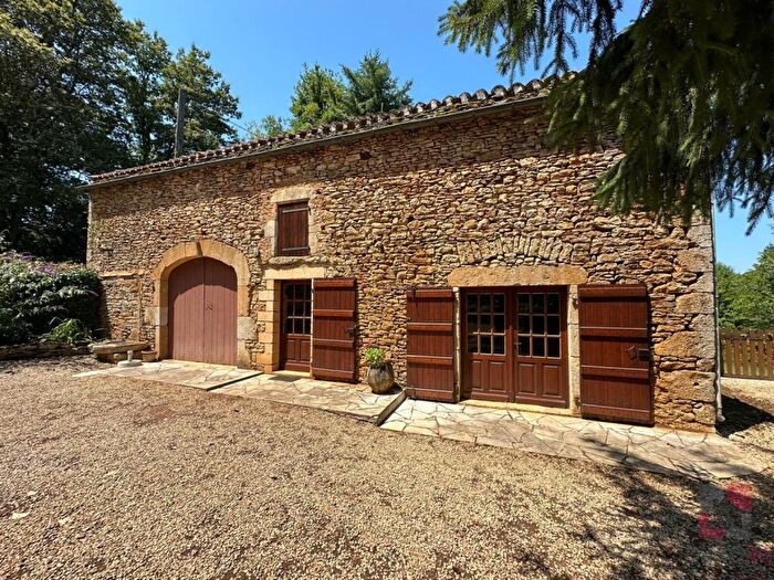 Maison à vendre - Frayssinet-le-Gélat - 9 pièces - 3 chambres