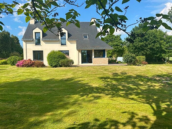 Maison à vendre - Naizin - 7 pièces - 4 chambres