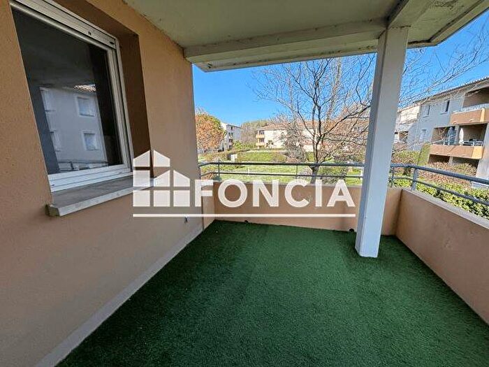 Appartement à louer - Alexis-Montlouis, Montélimar - 3 pièces - 2 chambres