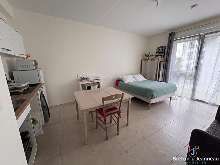 Appartement à louer - Laval, Hilard - 1 pièce