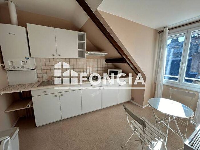 Appartement 1 pièce à louer à Centre Ancien, Rodez