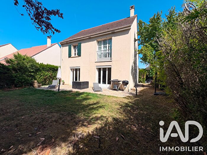 Maison 6 pièces à Orgeval, à vendre