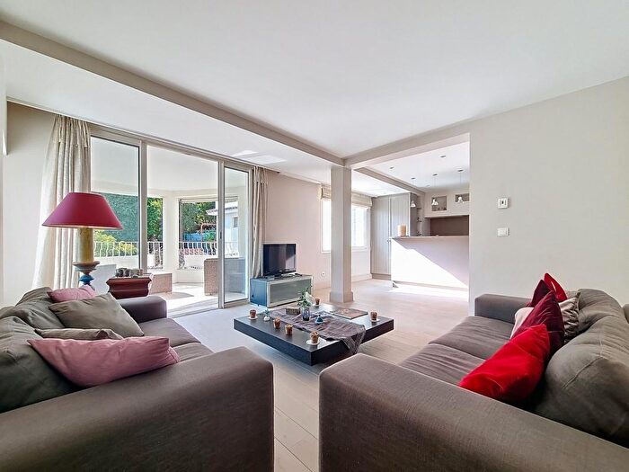 Appartement à vendre - Le Cannet, Rocheville, Colombier, Campelières - 3 pièces - 2 chambres