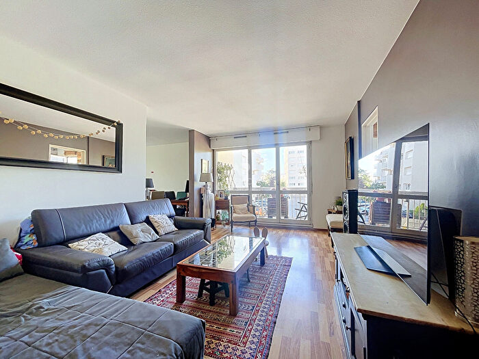 Appartement 4 pièces à vendre à Chatou, Nord