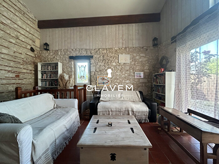Maison à vendre - Sainte-Foy-la-Grande - 5 pièces - 3 chambres
