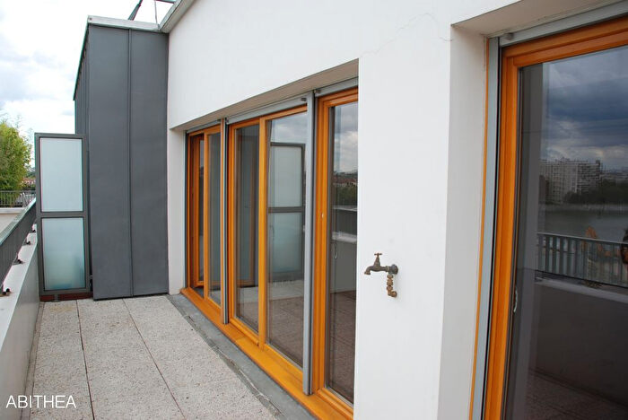 Appartement à louer - Choisy-le-Roi, Centre-ville, Parc Prairie, Hautes Bornes - 3 pièces - 2 chambres