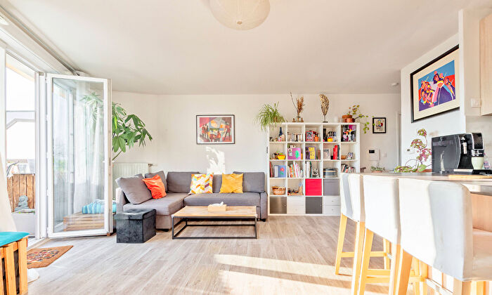 Appartement à vendre - Saint-Denis, Péri, Langevin, Stalingrad, Politzer - 4 pièces - 3 chambres