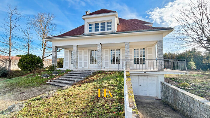 Maison 6 pièces à vendre - Mours-Saint-Eusèbe
