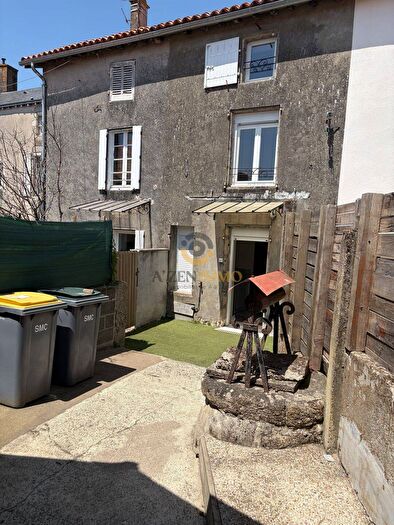 Secondigny - Maison 5 pièces à louer