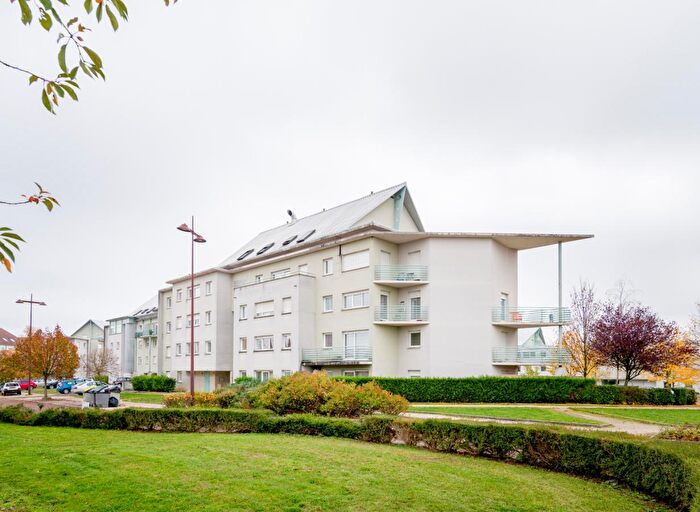 Appartement à louer - Chevigny-Saint-Sauveur - 3 pièces