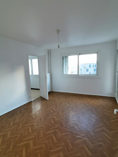 Clermont-Ferrand, Croix de Neyrat : Appartement 2 pièces à louer