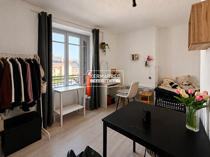 Quartiers Centre, Saint-Anne : Appartement 1 pièce à vendre
