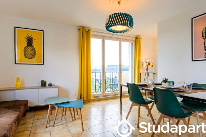Appartement à louer - Puy du Roi, Compiègne - 1 pièce - 1 chambre