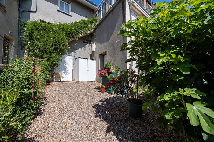 Maison à vendre - Violay - 5 pièces - 3 chambres