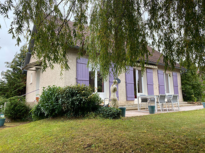 Maison à vendre - Montfort-lAmaury - 5 pièces - 4 chambres