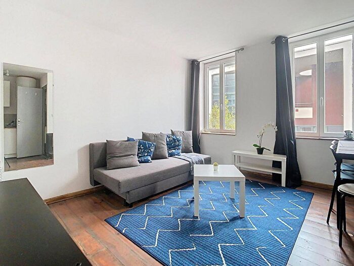 Saint Maurice-Pellevoisin, Lille - Appartement 2 pièces à louer