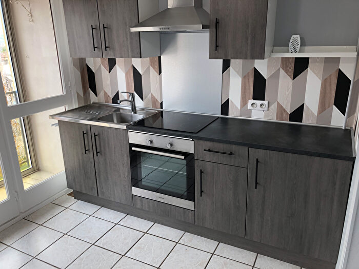 Appartement à louer - Aurillac, Centre-ville - 2 pièces - 1 chambre