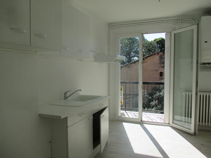 Caussade : Appartement 2 pièces à louer