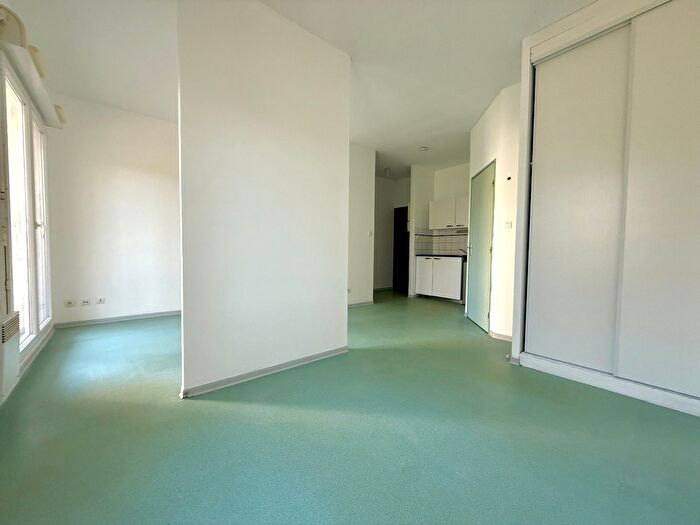 Appartement à louer - Rouffiac-Tolosan - 1 pièce