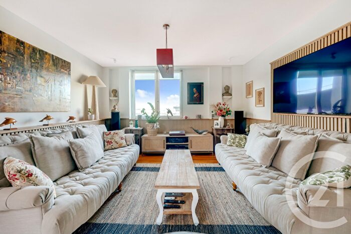 Appartement à vendre - Issy-les-Moulineaux, Centre-ville, Corentin Celton, Les Varennes - 4 pièces - 2 chambres