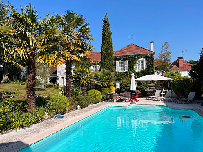 Maison à vendre - Villennes-sur-Seine - 8 pièces - 5 chambres