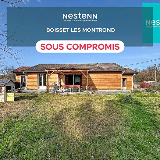 Maison à vendre - Boisset-lès-Montrond - 4 pièces - 3 chambres