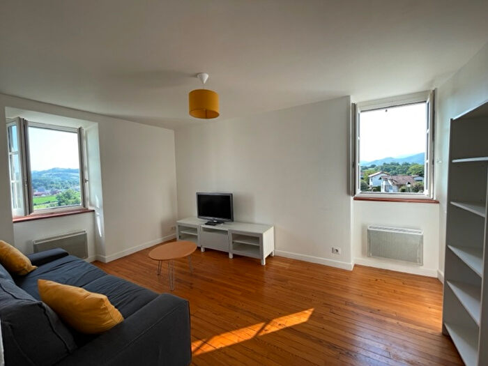 Maison à vendre - Saint-Jean-Pied-de-Port - 6 pièces - 2 chambres