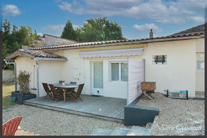 Guîtres - Maison 3 pièces à vendre
