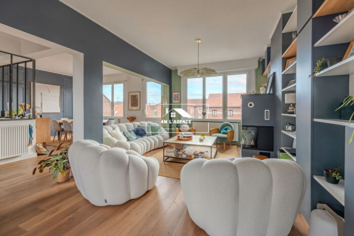 Maison à vendre - Templeuve-en-Pévèle - 8 pièces - 6 chambres