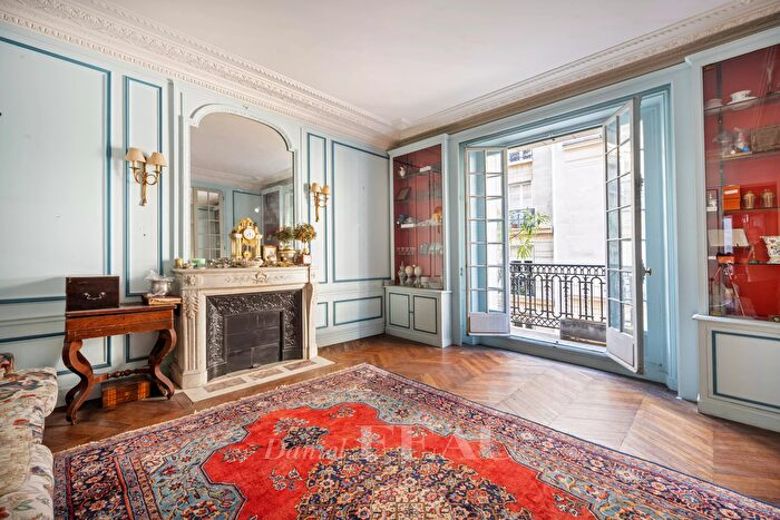 Appartement 6 pièces à vendre à Paris 7ème, Breteuil