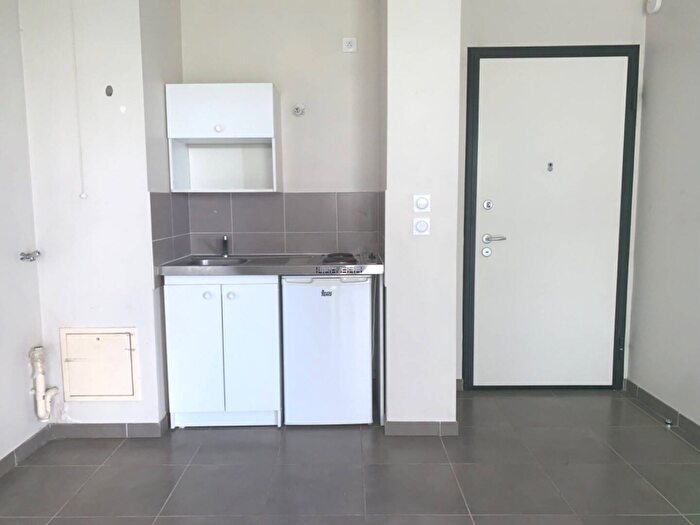 Berriat-Ampere, Grenoble - Appartement 2 pièces à louer