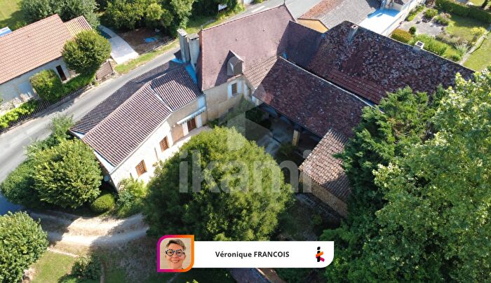 Maison à vendre - Liorac-sur-Louyre - 5 pièces - 3 chambres