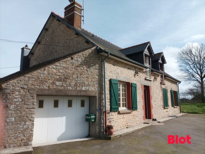 Maison à vendre - Val-dIzé - 6 pièces - 4 chambres