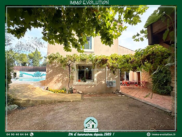 Maison à vendre - Uchaux - 7 pièces - 4 chambres