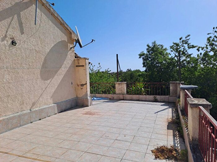 Appartement 3 pièces à louer - Santa-Lucia-di-Moriani
