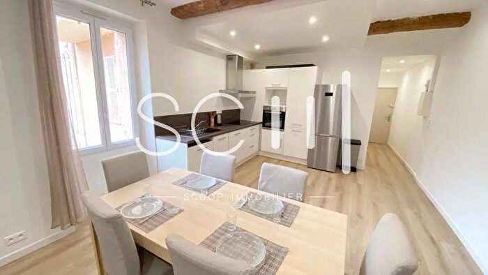 Appartement à vendre - Antibes, Coeur de ville - 3 pièces - 2 chambres