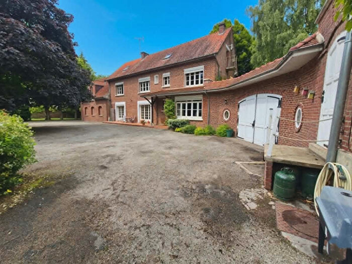 Quux-Haut-Maînil, Quoeux-Haut-Maînil : Maison 7 pièces à vendre