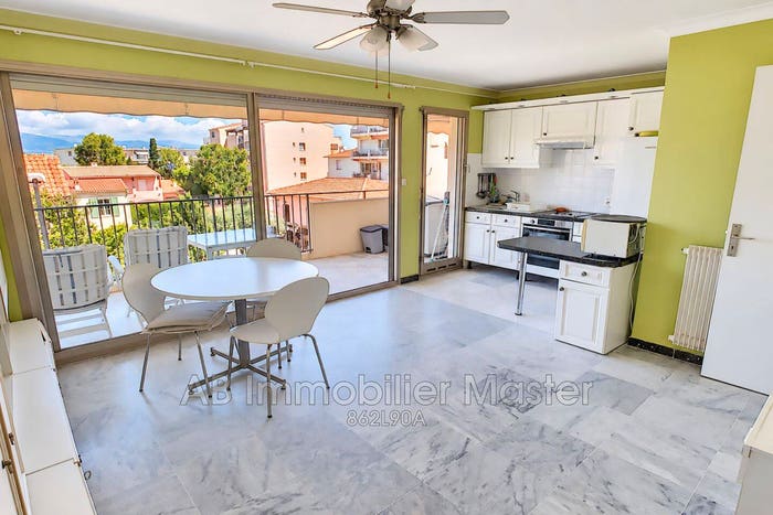 Le Cap, Antibes - Appartement 1 pièce à louer