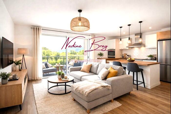 Appartement à vendre - La Motte-Servolex - 3 pièces - 2 chambres