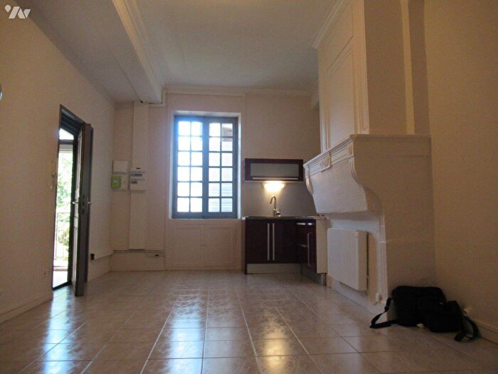 Appartement à louer - Chalon-sur-Saône - 1 pièce