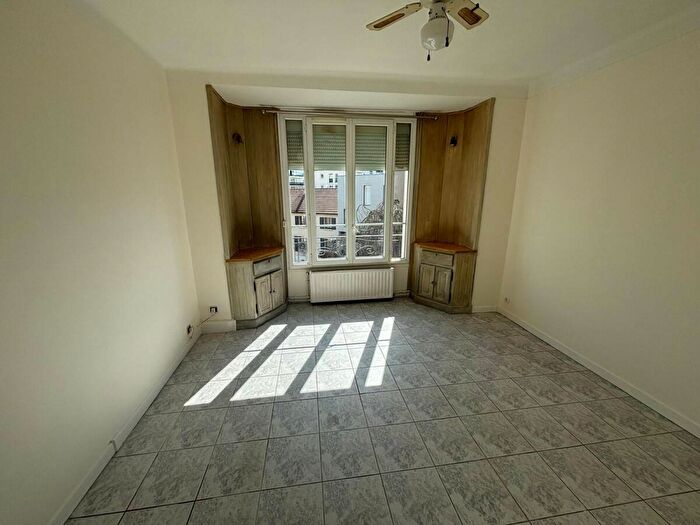 Appartement à louer - Gare-Jean Jaurès, Vitry-sur-Seine - 2 pièces - 1 chambre