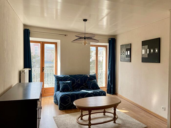 Appartement à louer - Aix-les-Bains, Centre-ville - 2 pièces - 1 chambre