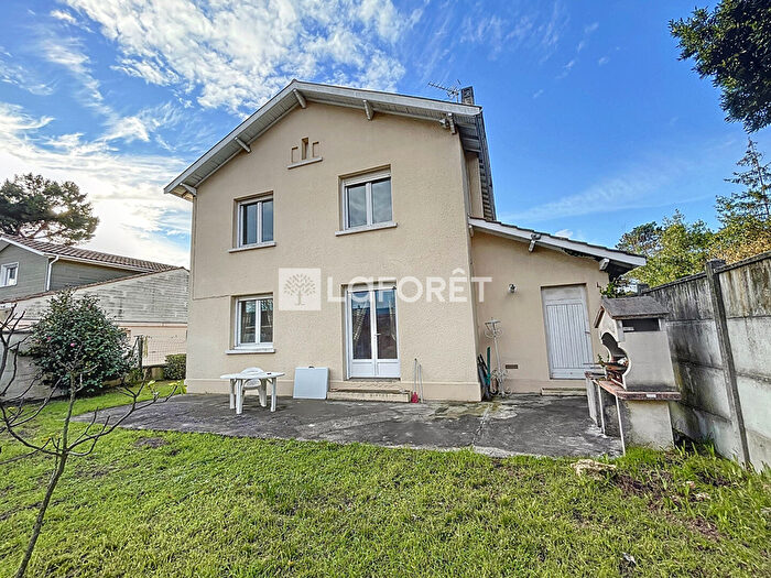 Maison à vendre - Mérignac, Capeyron - 4 pièces - 3 chambres