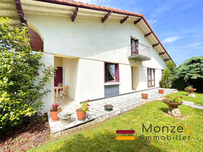 Maison à vendre - Mugron - 6 pièces - 4 chambres