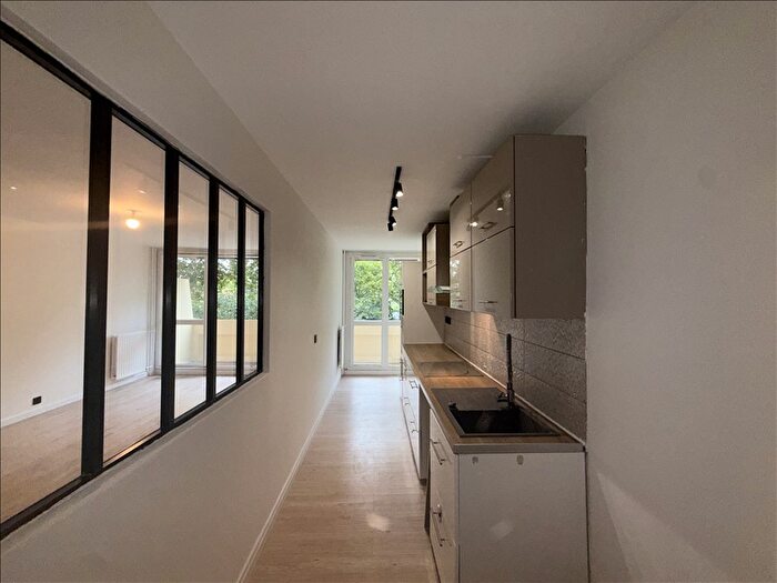 Villepinte, Pasteur : Appartement 3 pièces à louer