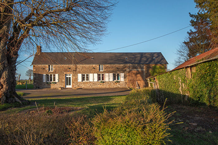 Maison à vendre - Savigny-le-Vieux - 4 pièces - 2 chambres
