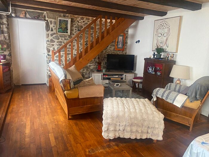 Maison 6 pièces à vendre - Champs-sur-Tarentaine-Marchal