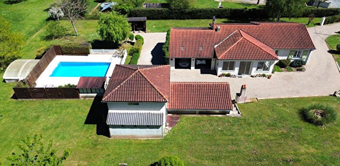 Maison 7 pièces à vendre - Saint-Nexans