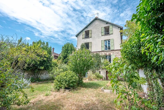 Maison 8 pièces à vendre à Thorigny-sur-Marne