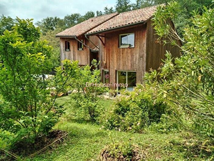 Villefranche-du-Périgord - Maison 6 pièces à vendre